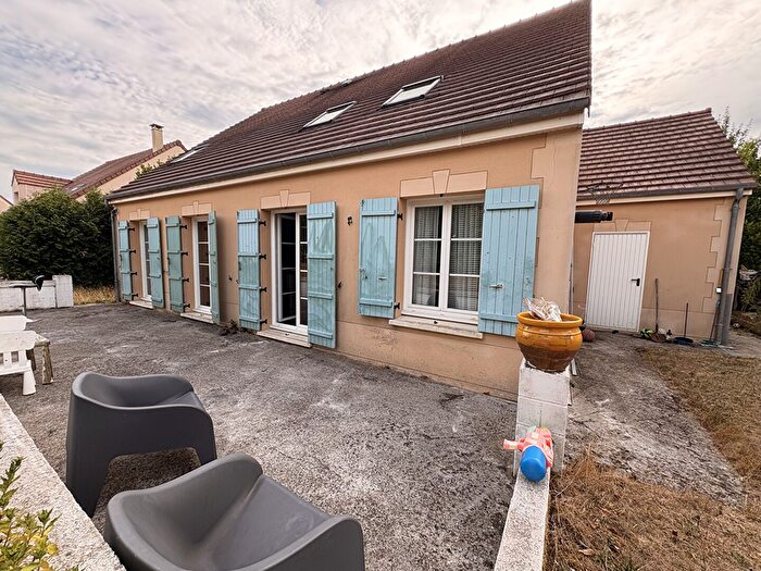 Maison 7 pièces à Méru, Faubourg Sud, à vendre