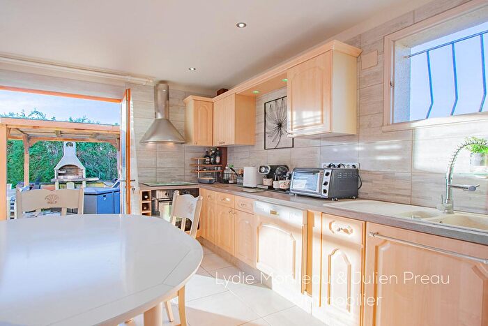 Maison à vendre - Saint-Mars-du-Désert - 4 pièces - 3 chambres