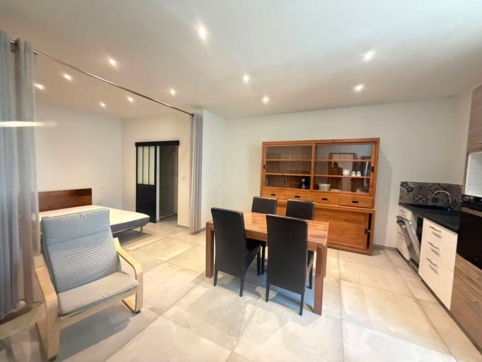 Appartement 1 pièce à Caumont-sur-Durance, à louer