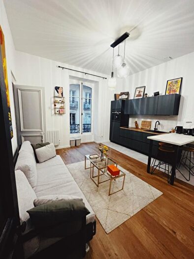 Appartement à louer - Pau, Centre-ville - 2 pièces - 1 chambre