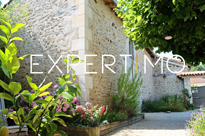 Maison à vendre - Fontaine-le-Comte - 7 pièces - 3 chambres