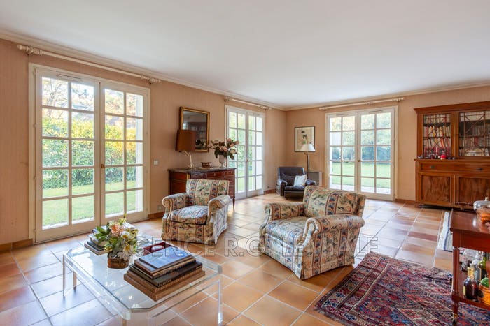 Maison 8 pièces à Maisons-Laffitte, Est, à vendre