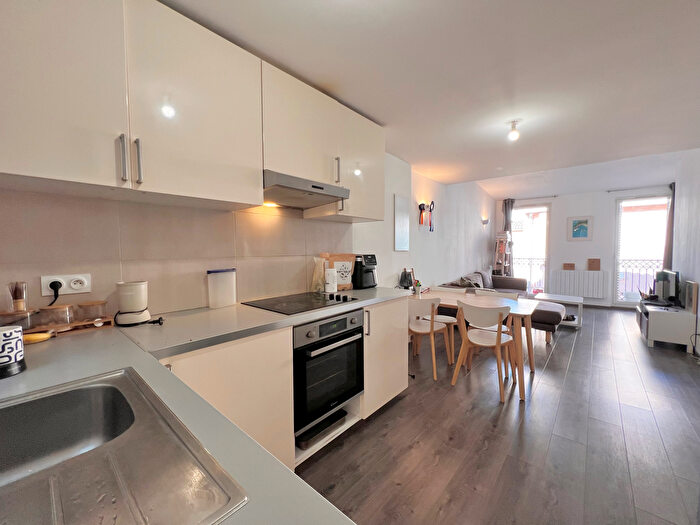 Appartement à vendre - Toulon, Centre-ville - 2 pièces - 1 chambre