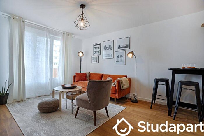 Appartement à louer - Bellevue, Brest - 1 pièce - 1 chambre