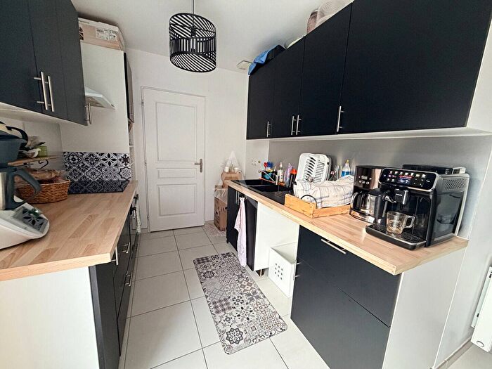 Maison à louer - La Lesque, Eysines - 5 pièces - 4 chambres