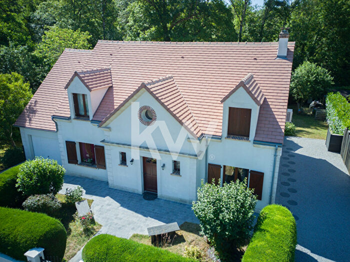 Saint-Jean-de-Braye, Est : Maison 8 pièces à vendre