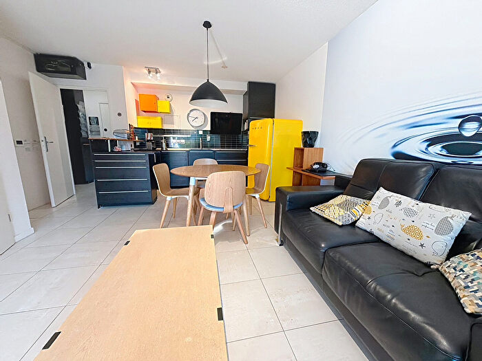 Appartement à vendre - La Rochelle, Les Minimes - 2 pièces - 1 chambre