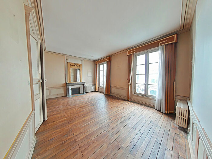 Maison à vendre - Poitiers, Centre-ville - 6 pièces - 5 chambres