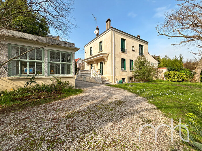 Maison à vendre - Bois-Colombes, Jean Mermoz - 6 pièces - 4 chambres