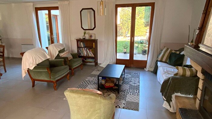Nord Est, Lésigny - Maison 7 pièces à louer