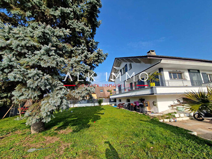 Maison à vendre - Vétraz-Monthoux - 6 pièces - 5 chambres