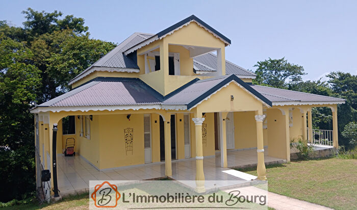 Maison à vendre - Sainte-Rose - 8 pièces - 4 chambres