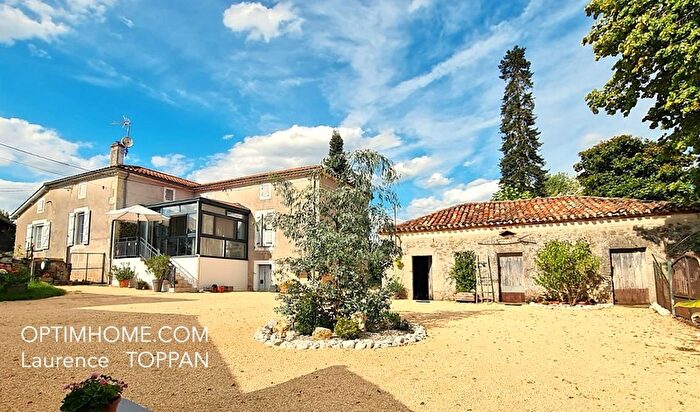 Maison à vendre - Penne-dAgenais - 5 pièces - 3 chambres