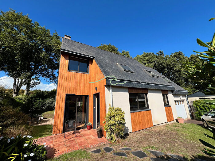 Maison à vendre - Larmor-Plage - 6 pièces - 4 chambres