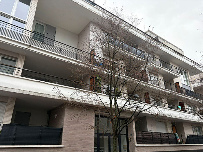 Appartement à vendre - Juvisy-sur-Orge, Centre-ville, Entrevoies, Seine - 3 pièces - 2 chambres