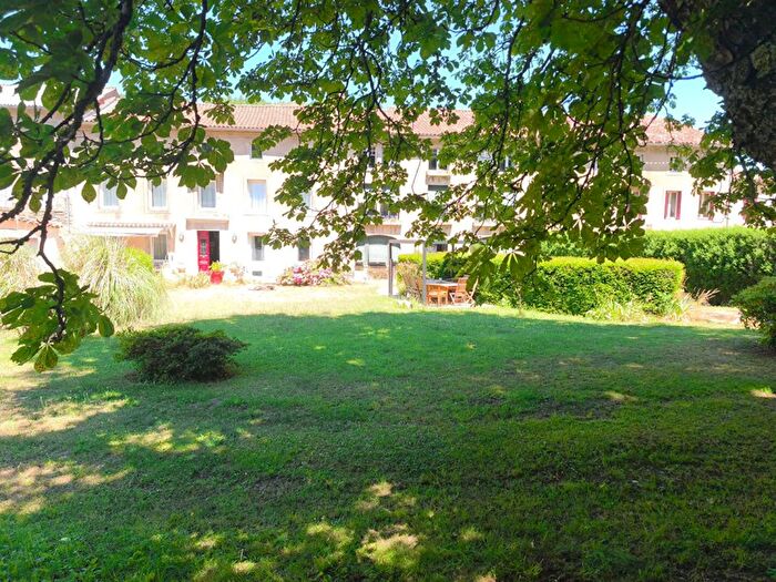 Labastide-Rouairoux : Maison 10 pièces à vendre