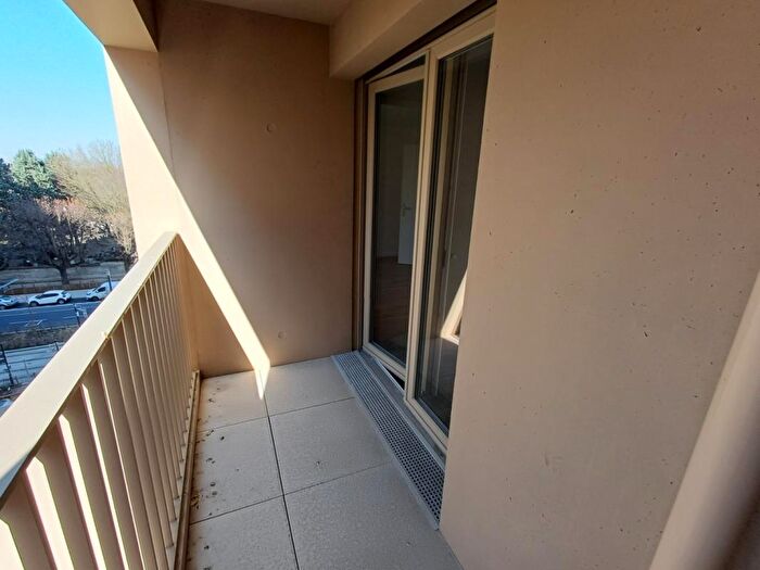 Appartement à louer - Bobigny, Centre-ville - 4 pièces - 3 chambres