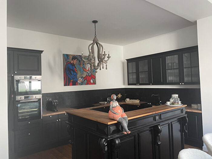 Appartement à vendre - Vichy - 5 pièces - 2 chambres