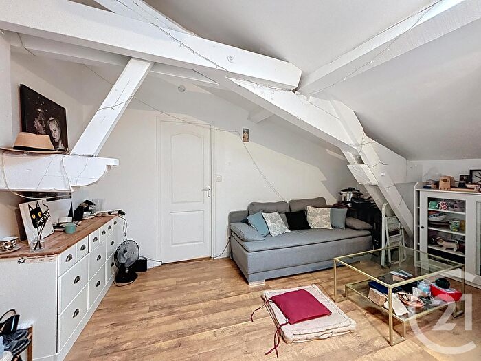 Appartement à vendre - Dijon, Centre-ville - 2 pièces - 1 chambre