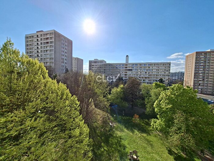 Appartement à vendre - Villeurbanne, Perrallière - 2 pièces - 1 chambre