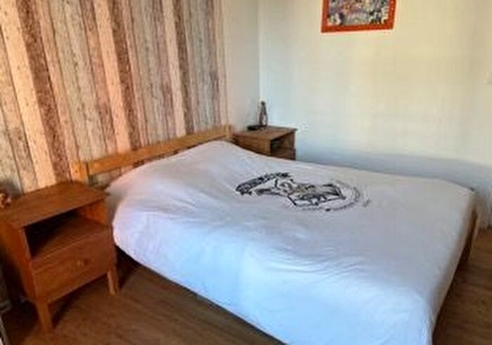 Appartement à louer - Vitry-sur-Seine, Le Fort - 3 pièces - 2 chambres