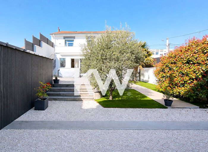 Maison 6 pièces à Saint-Étienne, La Terrasse, Bel Air, Bergson, Carnot, à vendre