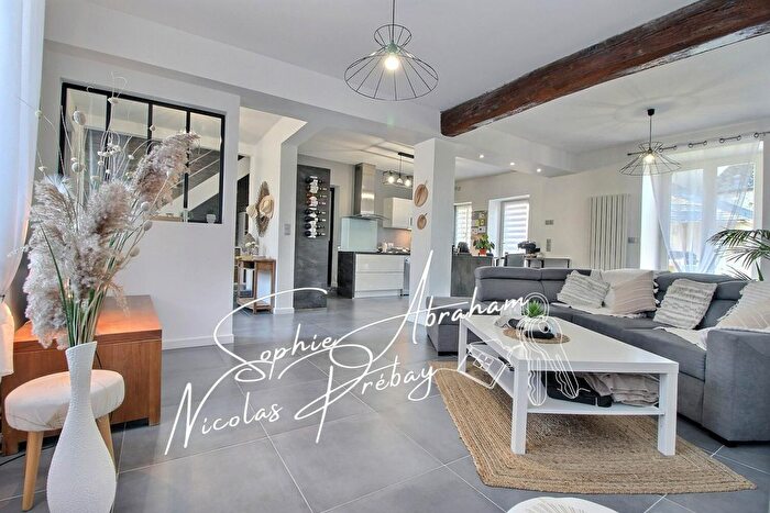 Maison à vendre - Angerville - 6 pièces - 4 chambres