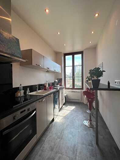 Briand Leclerc, Sens : Appartement 2 pièces à louer