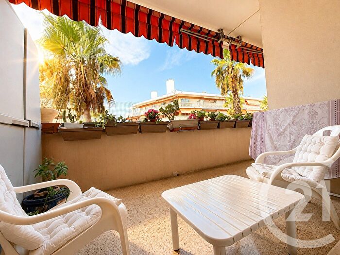 Appartement 2 pièces à Cagnes-sur-Mer, La Gare, Les Plans, Hippodrome, à vendre