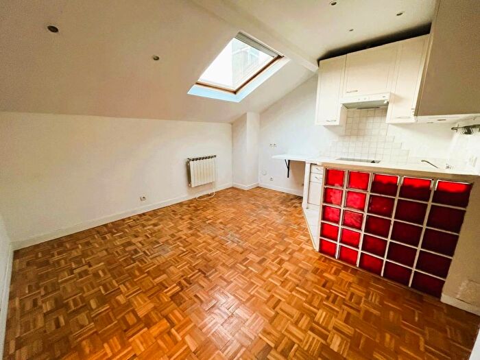 Appartement à vendre - Houilles, Les Blanches - 1 pièce