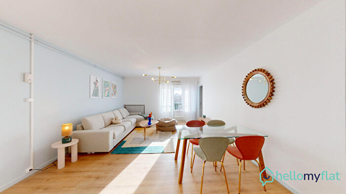 Reims, Croix Rouge, Haut de Murigny : Appartement 4 pièces à louer