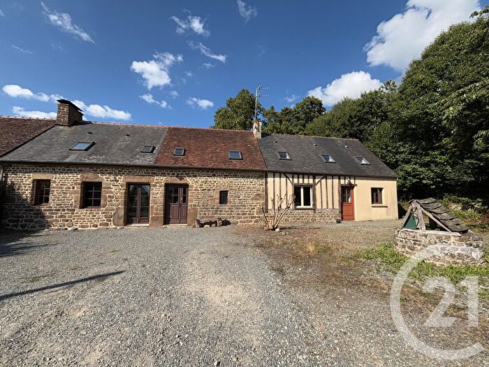 Maison à vendre - Passais - 8 pièces - 6 chambres