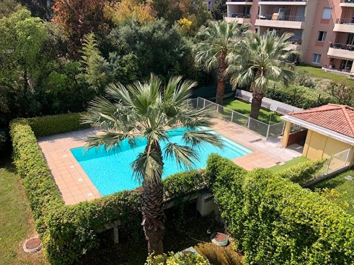 Appartement 2 pièces à vendre à Antibes, Rastines, Super Antibes, Laval, La Fontonne