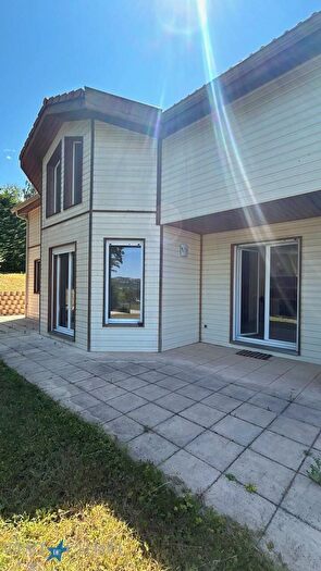 Maison à louer - Exterieur Haut, Bellerive-sur-Allier - 6 pièces - 4 chambres