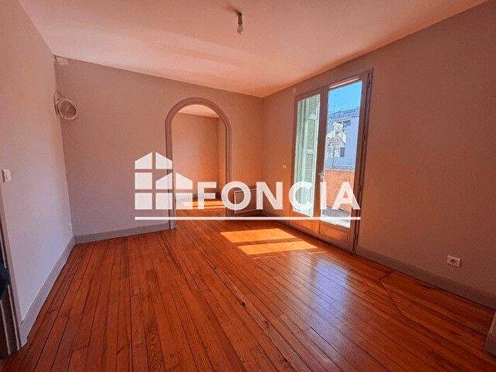 Centre-Soum, Lourdes : Appartement 4 pièces à louer