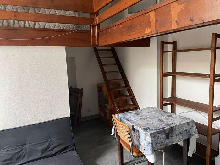 Appartement 1 pièce à Briffaut Rousset-Laprat Maninet-Fontlozier La Palla, Valence, à louer