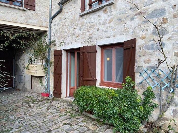 Appartement 1 pièce à louer à Thiers-sur-Thève