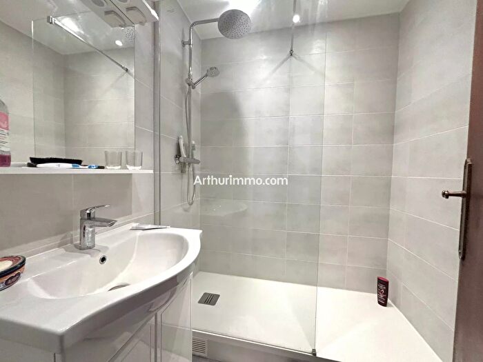 Appartement à vendre - Sucy-en-Brie, Rond dOr - 5 pièces - 4 chambres