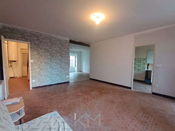 Maison à vendre - Vouillé - 5 pièces - 3 chambres