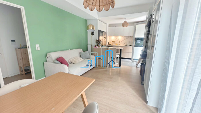 Appartement 2 pièces à vendre - Romainville, Centre-ville