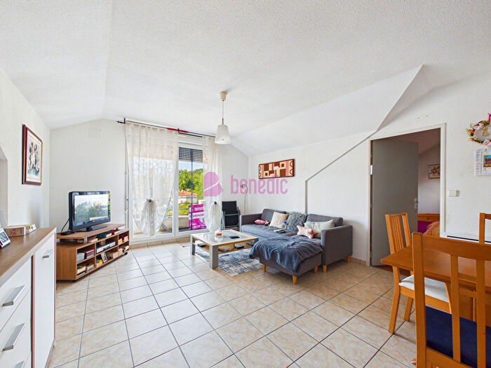 Appartement 2 pièces à vendre à Creutzwald, Centre-ville, Houvergaerten