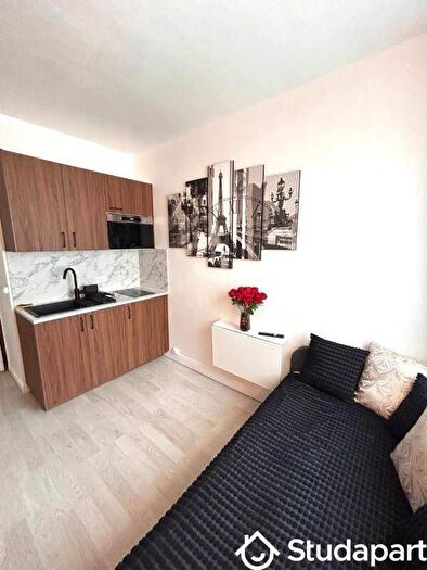 Appartement 1 pièce à louer - Porte Dauphine, Paris 16ème arrondissement