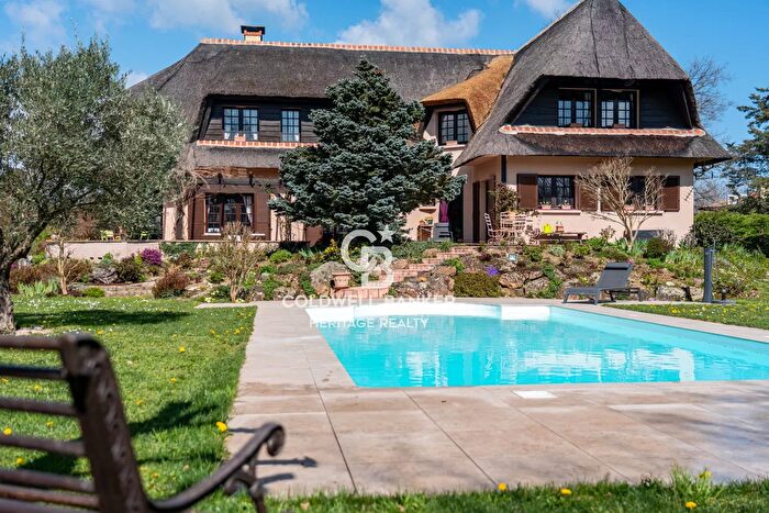 Maison à vendre - Charbonnières-les-Bains - 8 pièces - 4 chambres