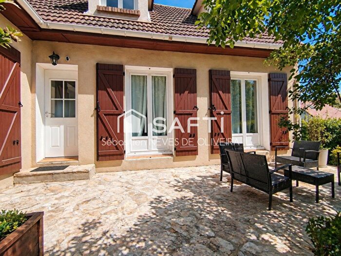 Maison à vendre - Yerres, Grosbois, Sablière, Mare-Armée - 6 pièces - 4 chambres