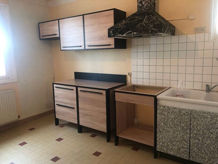 Appartement à louer - Andrézieux-Bouthéon - 3 pièces - 2 chambres