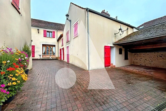 Maison à vendre - Jouy-sur-Morin - 12 pièces - 7 chambres