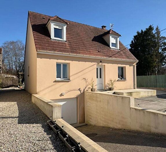 Maison à louer - Château-Thierry - 5 pièces - 4 chambres