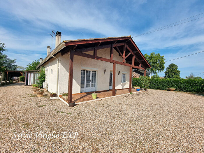 Maison 4 pièces à Saint-Avit-Saint-Nazaire, à vendre
