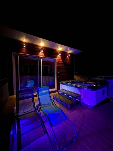 Maison à louer - Dourgne - 3 pièces - 2 chambres