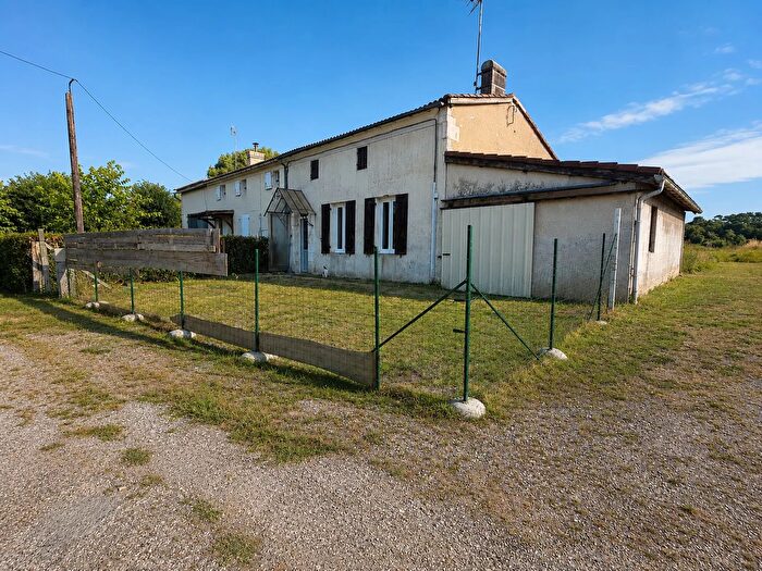 Maison 3 pièces à louer - Coux